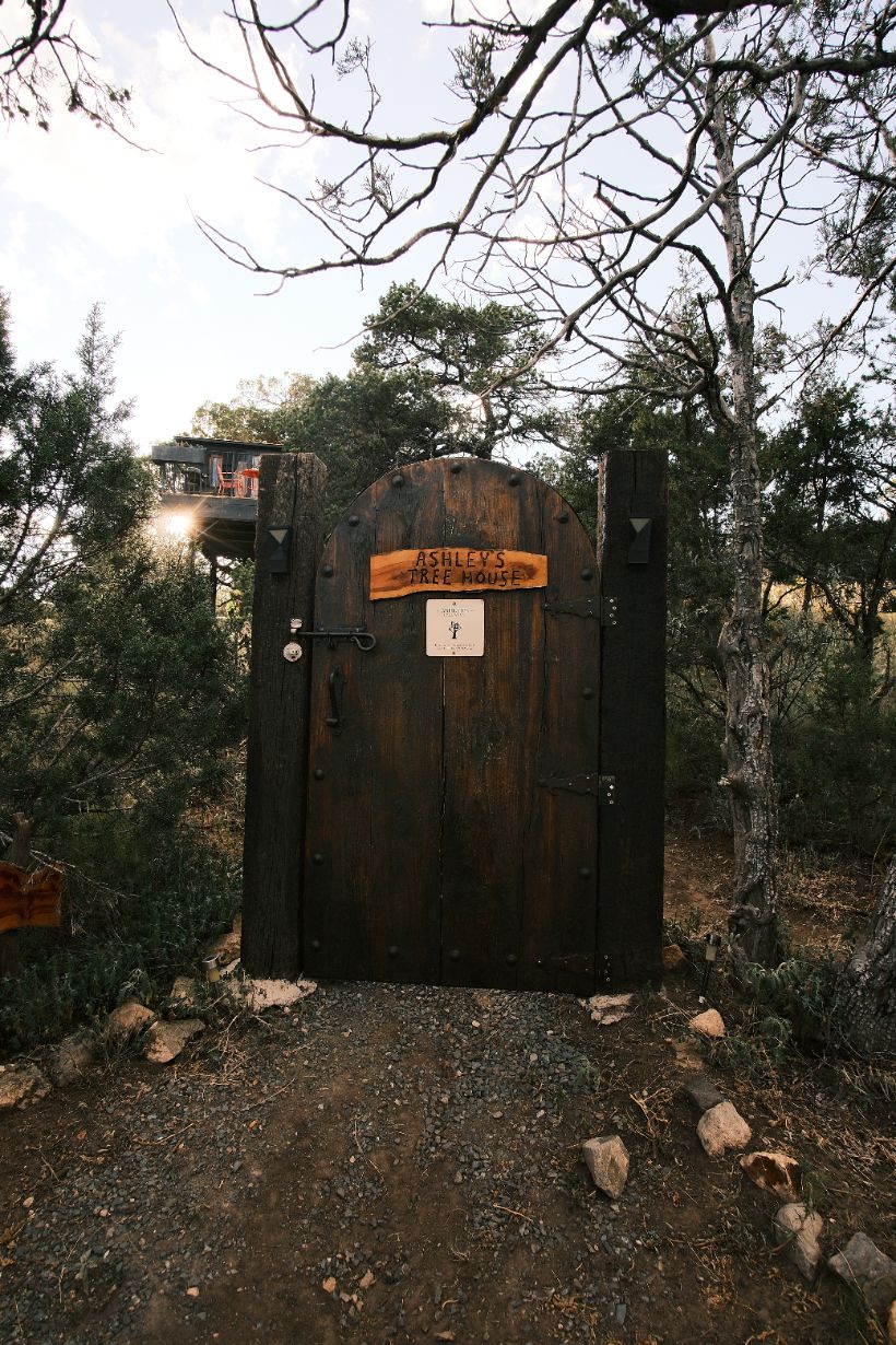 Ashley’s TreeHouse at El Mistico Ranch - El Mistico Ranch